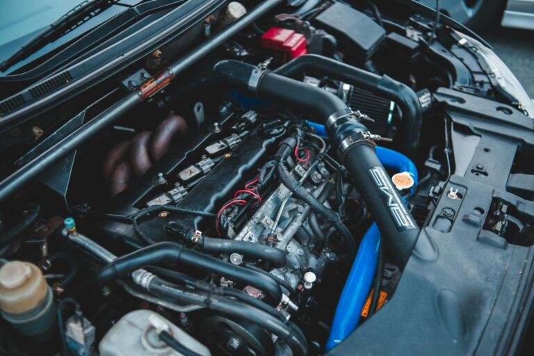 The Mechanics of a Modern Car Engine Explained | Elgar History
